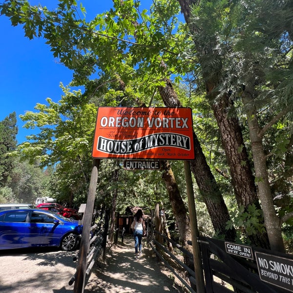 Vortex Houses Unique