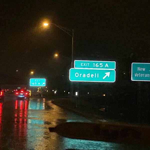 Garden State Parkway Exit 165 - Road in Paramus