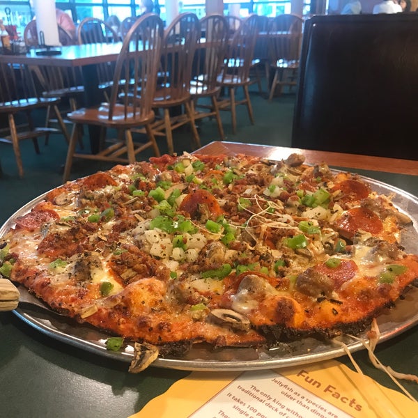 Monical's Pizza - Pizzeria