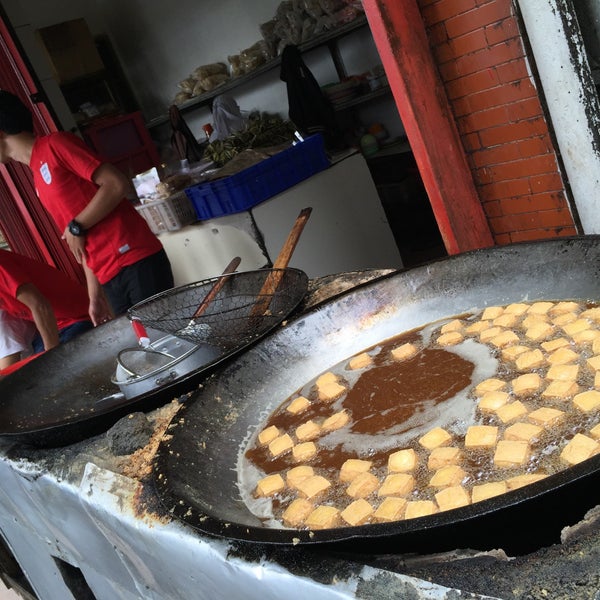 Tahu Tauhid - 18 tips from 1229 visitors