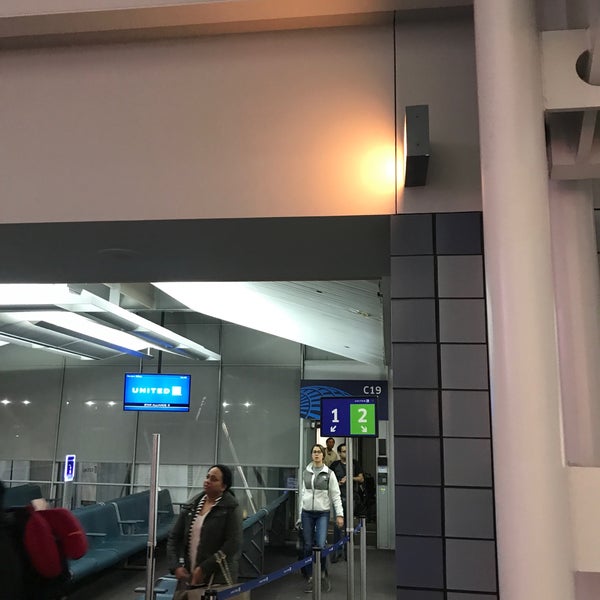 Gate C19 - Chicago, IL