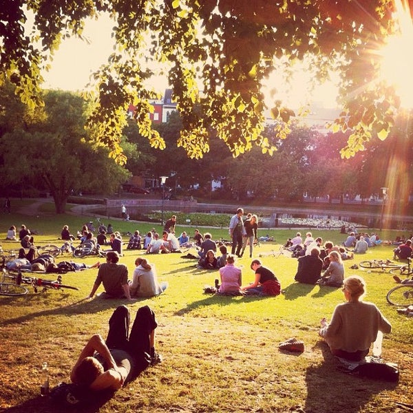 Volkspark am Weinberg - Park