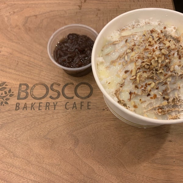 Bosco Bakery Cafe - Bakery in Wilshire Center - Koreatown