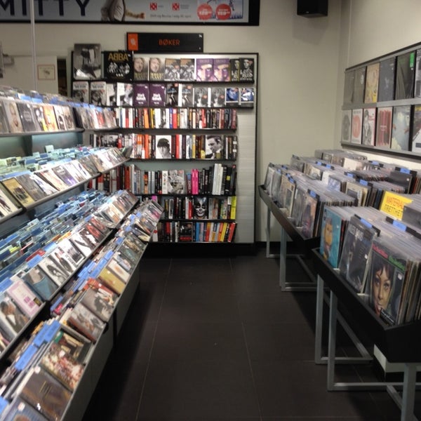 Platekompaniet (Now Closed) - Record Shop in Oslo