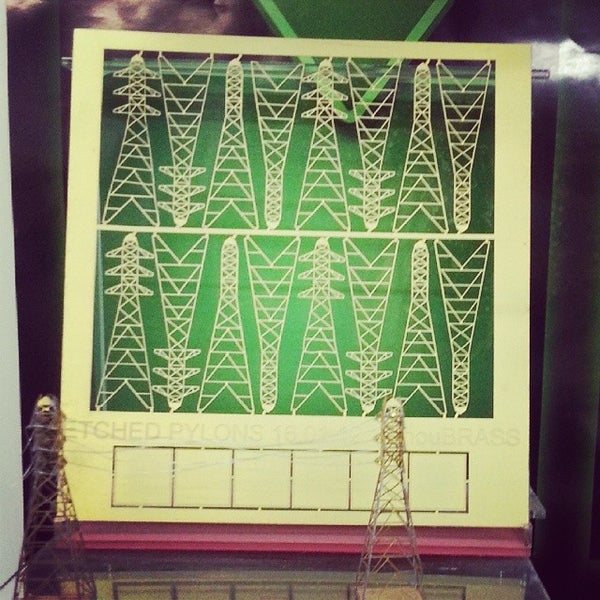 4D Modelshop - Arts and Crafts Store in Whitechapel