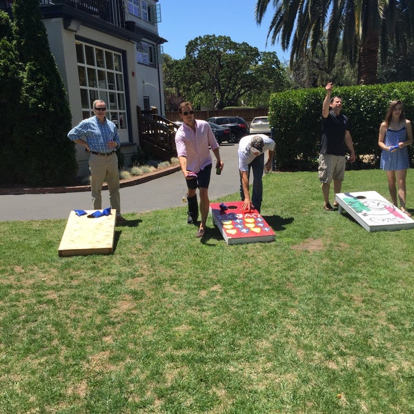 Sigma Chi Fraternity - Stanford University - Fraternity House in Stanford