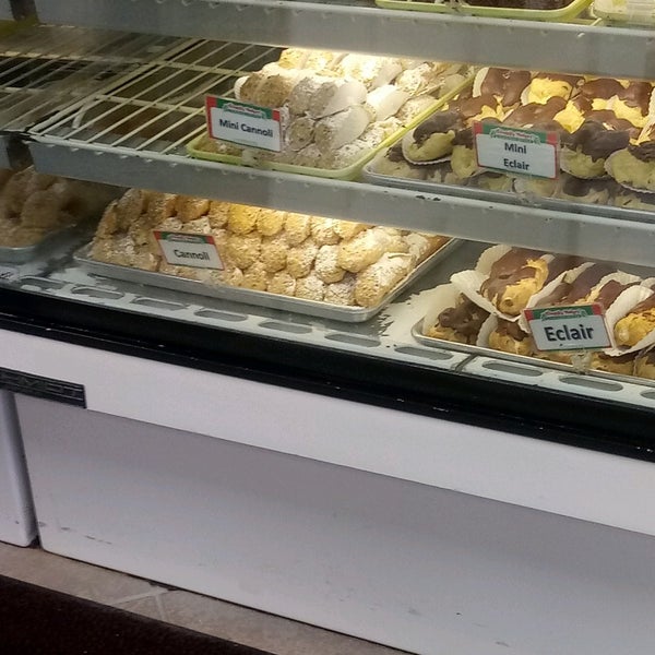 Tringali's Bakery - Bakery in Warren