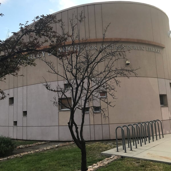 Los Angeles Public Library - Sun Valley - 1 tip