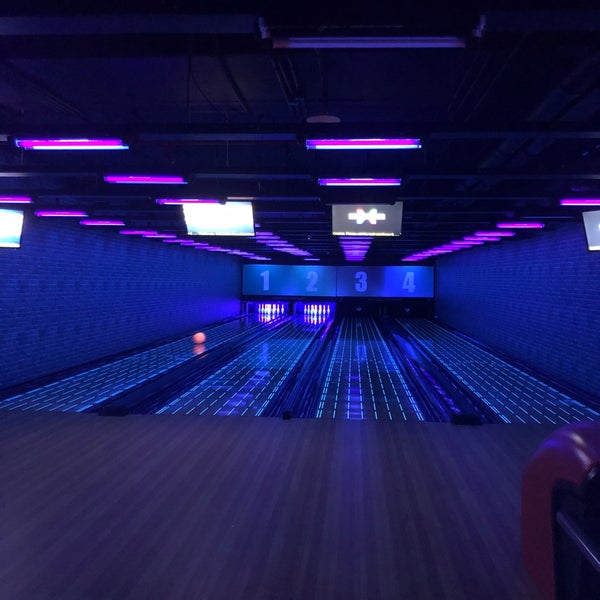 Counter Strike - Bowling Alley in Colombo