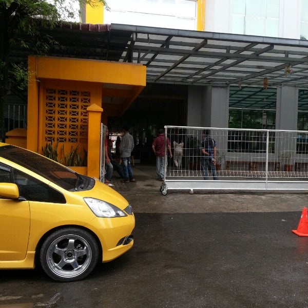 Nanyang Zhi Hui Modern Indonesian School (Now Closed) - Jl. Abdullah ...