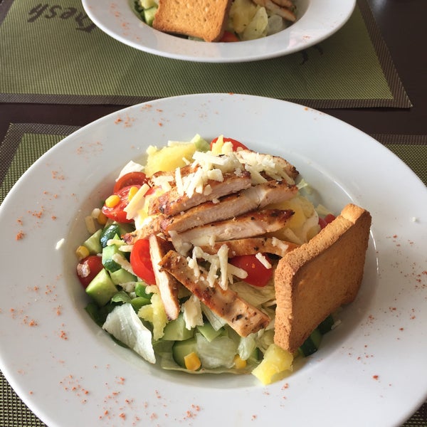 Mamis Restaurant - 19 tips