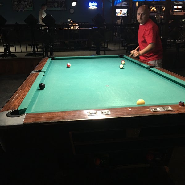 Las Vegas Cue Club - Pool Hall