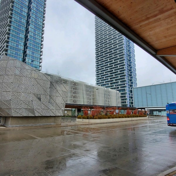 YRT SmartVMC Bus Terminal - Bus Station