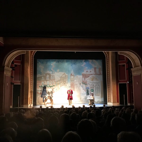 Royal George Theatre - Theater