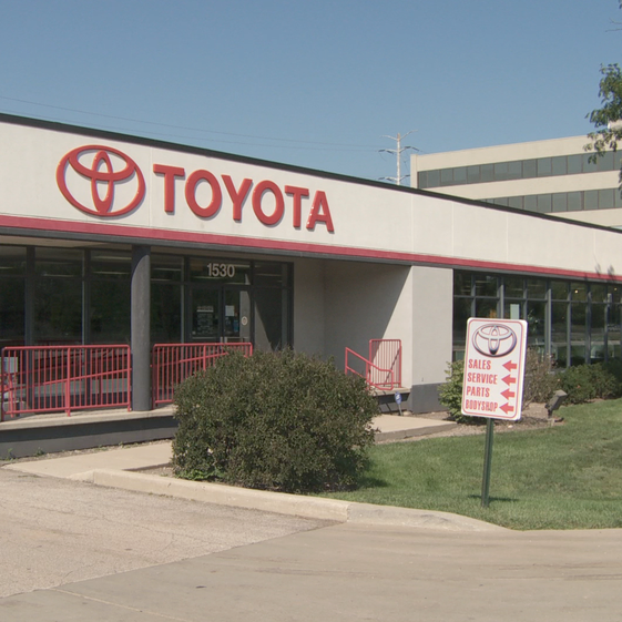 Northbrook Toyota - Car Dealership in Northbrook