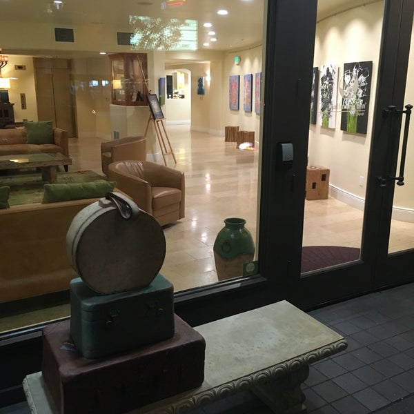 Hallmark Inn (Now Closed) - Hotel in Downtown Davis