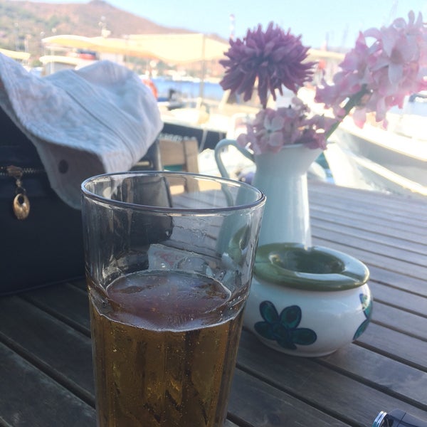 Ceri Cafe & Restaurant - 210 tips from 3031 visitors