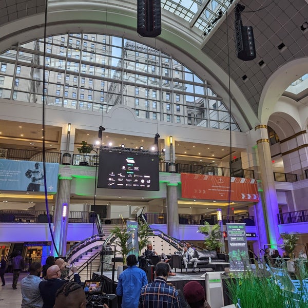 Tower City Center - Shopping Mall in Cleveland