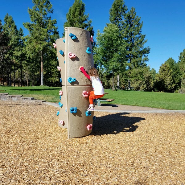 Quail Park - Playground in Bend