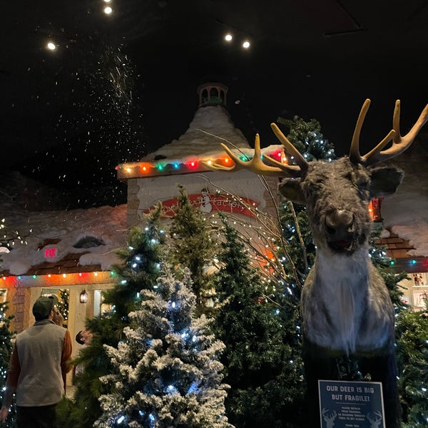 Yankee Candle Flagship Store