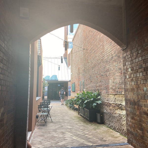 Nurses Walk - Plaza in The Rocks