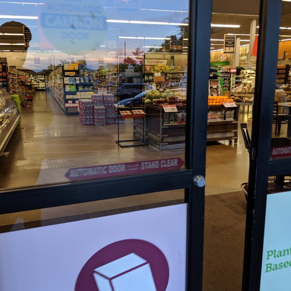 Bel Air - Grocery Store