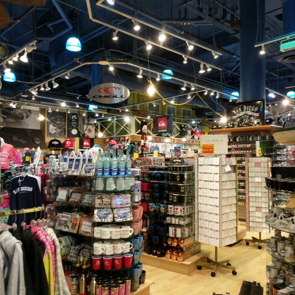 Gaslamp Garage - Gaslamp - 301 5th St