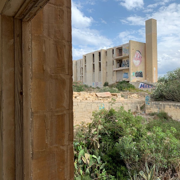 White Rocks Holiday Complex - Pembroke, Pembroke