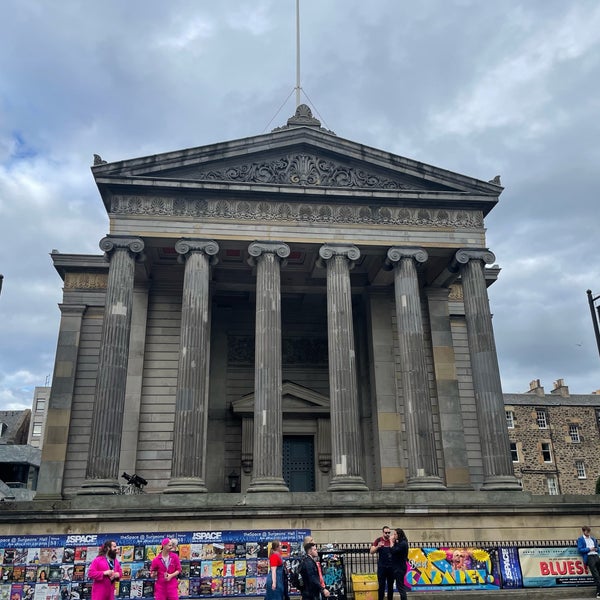 Edinburgh Tram Depot - Light Rail Station in Edinburgh