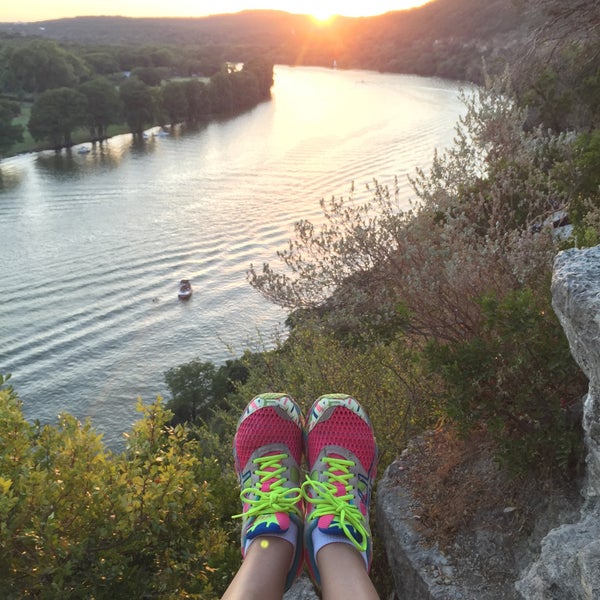 On A Rock (360 Cliff) - 10 tips from 648 visitors