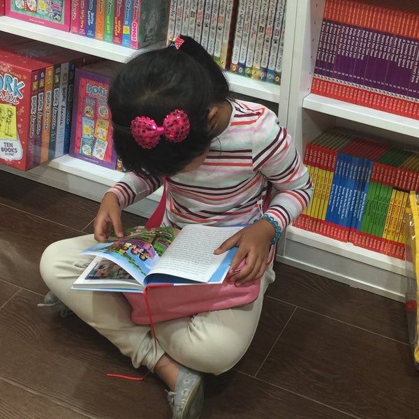 Popular Bookstore - Bookstore in Singapore