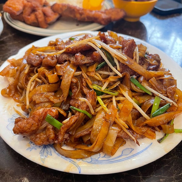 Photos at Sun King Yuen Curry Restaurant 新景園咖哩小廚 - G/F, 20 Spring Garden Ln