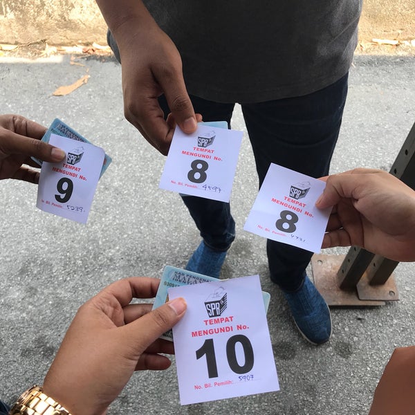 Jit Sin (N.T.) High School 日新(國民型)中學 - 7 tips from 1291 visitors