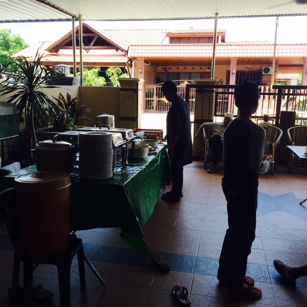 Taman Robina - Neighborhood