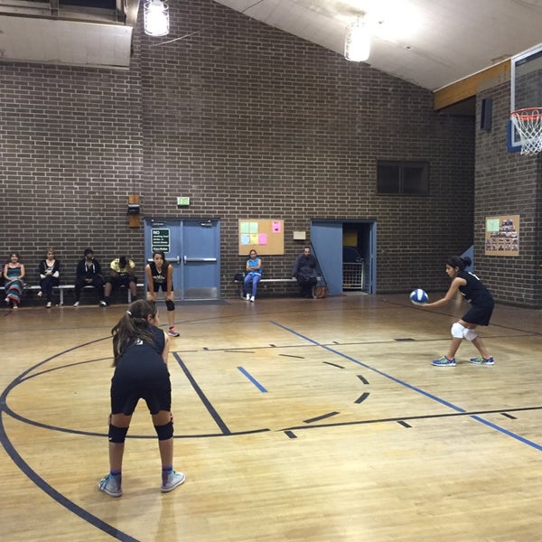 Photos at Winnetka Recreation Community Center Park - 3 tips from 255 ...