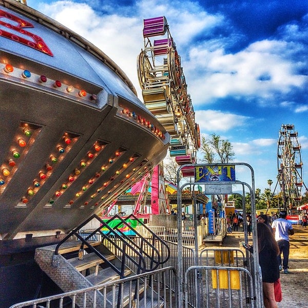 Photos at Winnetka Recreation Community Center Park - 3 tips from 255 ...