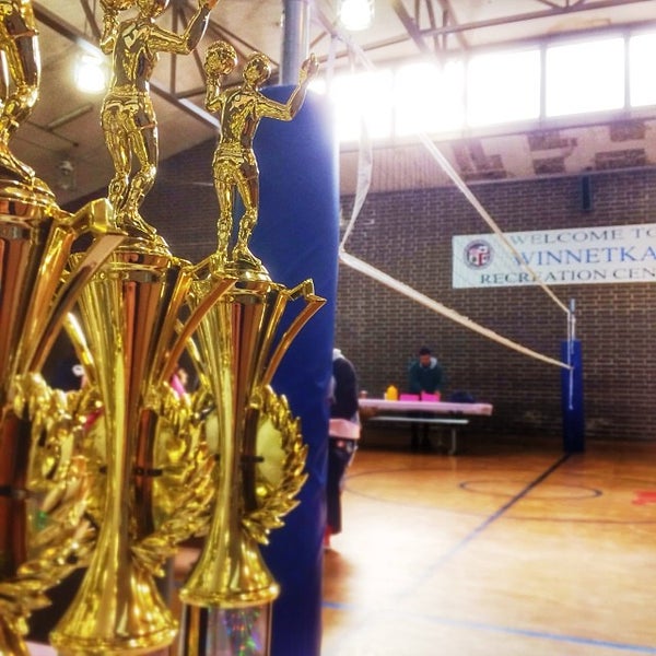 Photos at Winnetka Recreation Community Center Park - 3 tips from 255 ...