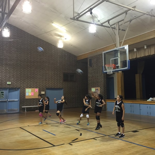 Photos at Winnetka Recreation Community Center Park - 3 tips from 255 ...