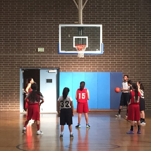 Photos at Winnetka Recreation Community Center Park - 3 tips from 255 ...