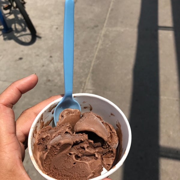 Photos at Lighthouse Ice Cream & Yogurt - Ice Cream Parlor in Ocean Beach