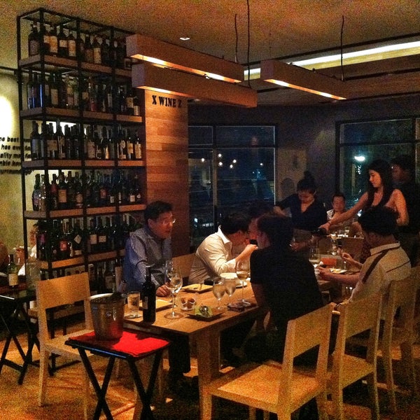 X Wine Z - วัฒนา, กรุงเทพมหานคร