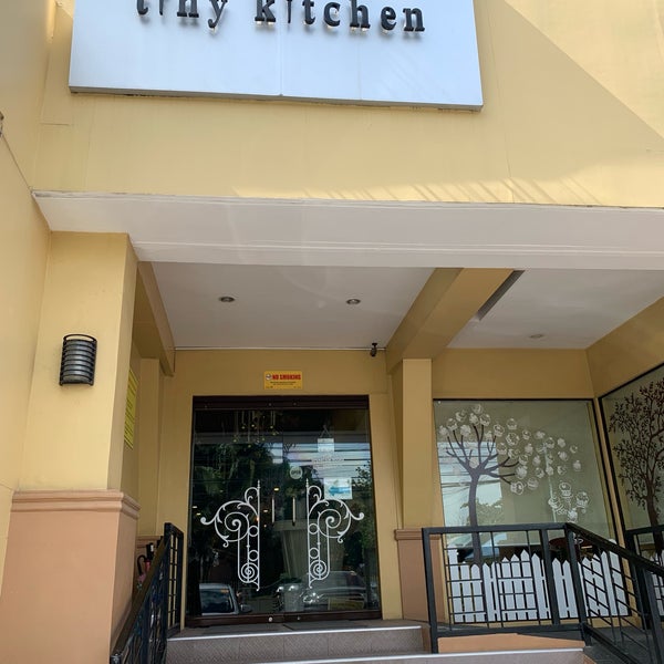 Tiny Kitchen - Poblacion - 94 tips from 1910 visitors