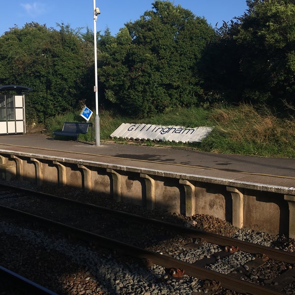 Gillingham Railway Station (GIL) - Rail Station in Gillingham
