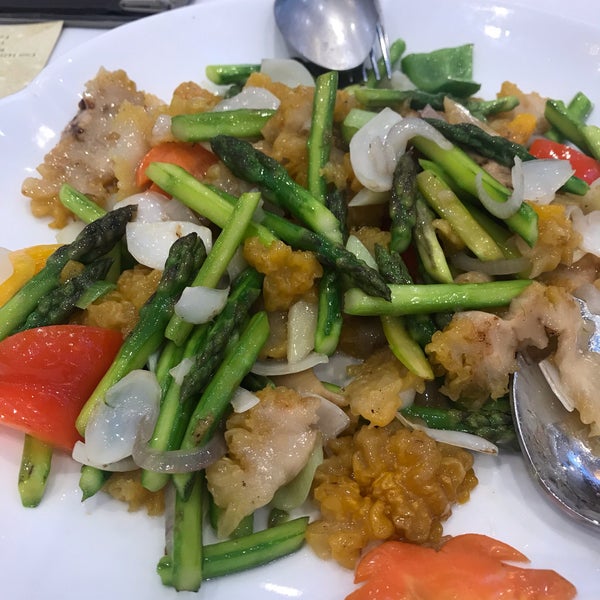 Shun Feng Seafood Restaurant - Golden Village - 5 tips