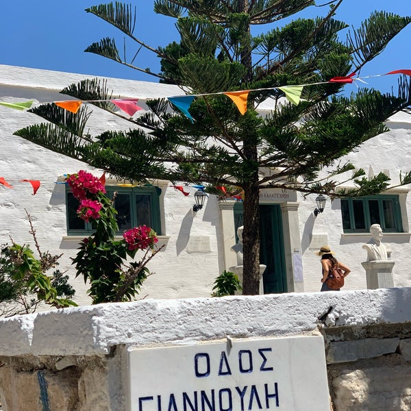 Μουσείο Γιαννούλη Χαλεπά (Το σπίτι του Χαλεπά) - History Museum in Τήνος