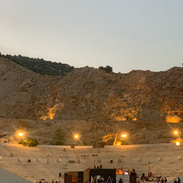 Θέατρο Πέτρας (Petra Theatre) - Νταμάρι Πετρούπολης