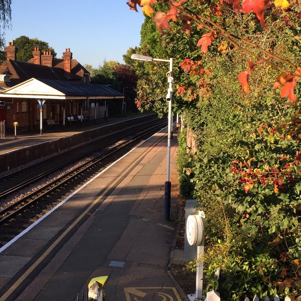Bookham Railway Station (BKA) - 3 tips from 116 visitors