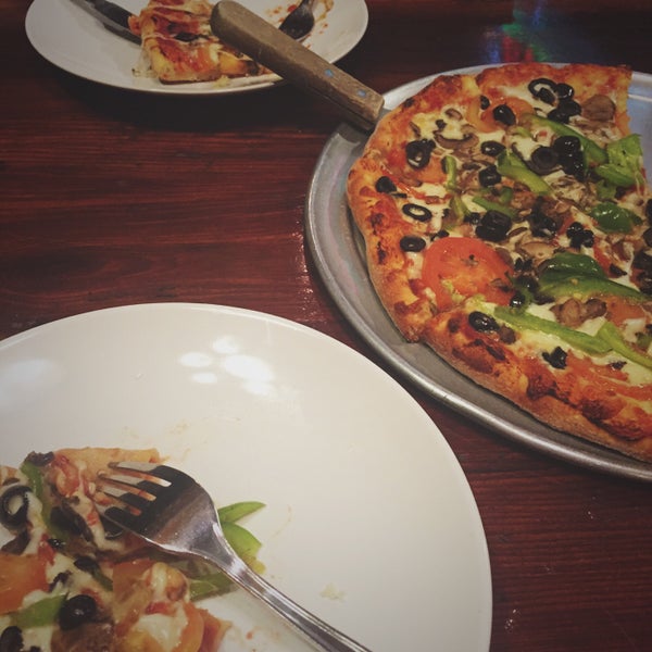 Dario's Pizza - 6 tips