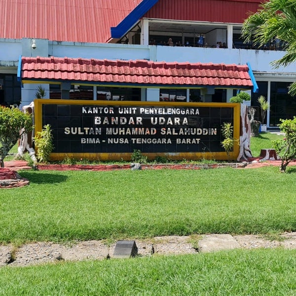 Bandara Sultan Muhammad Salahuddin (BMU) - Bima, Nusa Tenggara Barat