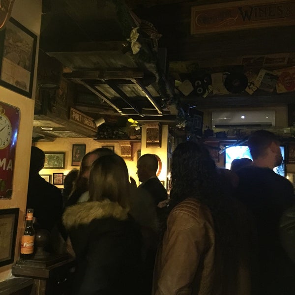 Fat Harry's Pub - 19 tips from 548 visitors